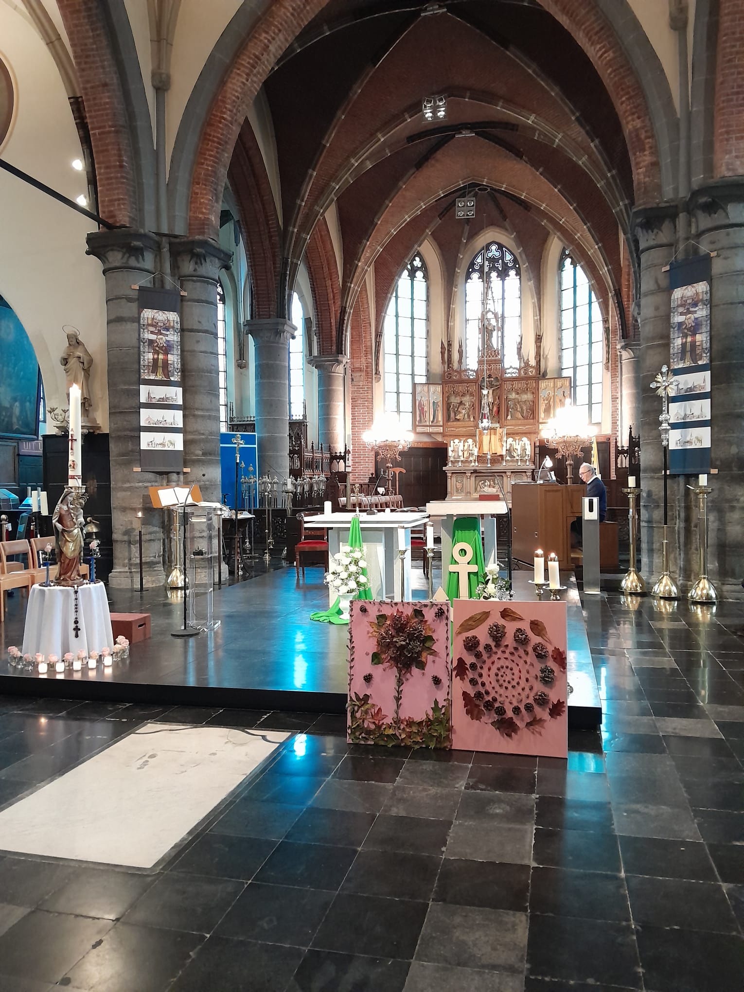 In de kijker ~ Kunst in de kerk - Broederschool Stekene